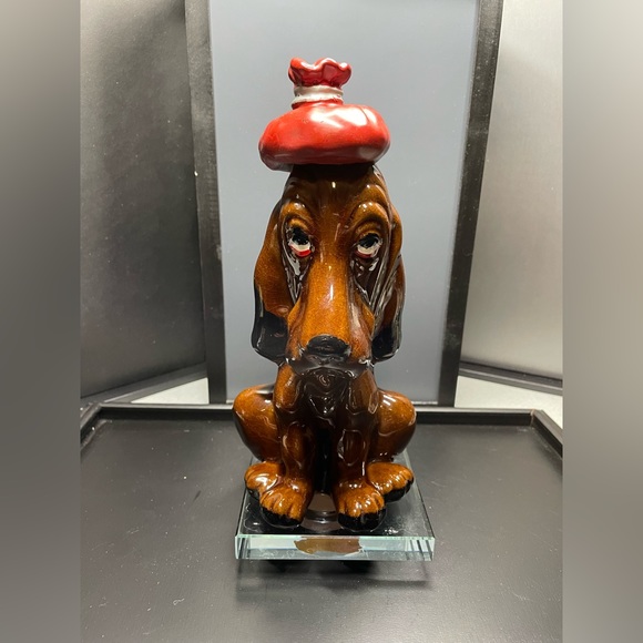 Enesco | Accents | Blood Hound Decanter Enesco Japan Mcm Ive Bag ...